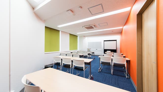 【名古屋の伏見駅徒歩1分】定員21名-モニター含む備品・高速Wi-Fi無料!703会議室の写真2