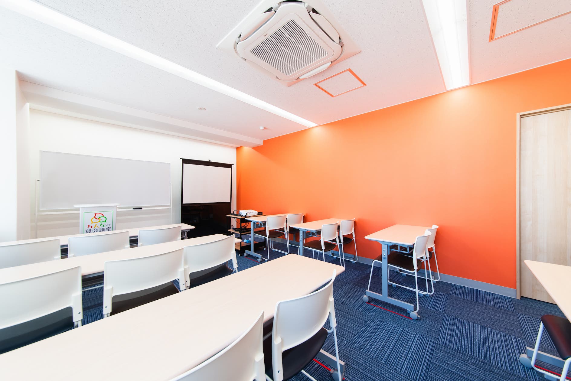 【名古屋の伏見駅徒歩1分】定員21名-モニター含む備品・高速Wi-Fi無料！703会議室の写真5