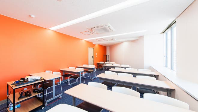 【名古屋の伏見駅徒歩1分】定員21名-モニター含む備品・高速Wi-Fi無料!703会議室の写真6