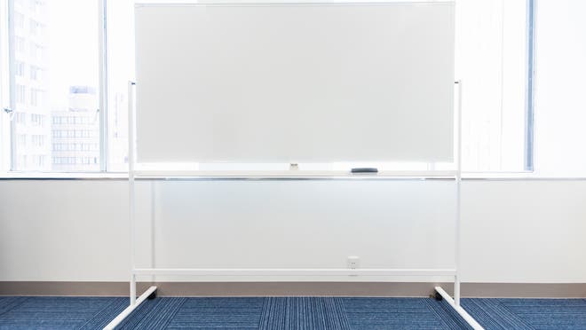 【名古屋の伏見駅徒歩1分】定員21名-モニター含む備品・高速Wi-Fi無料!703会議室の写真17