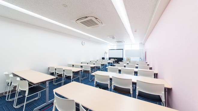 【名古屋の伏見駅徒歩1分】定員36名-モニター含む備品・高速Wi-Fi無料!705会議室の写真4
