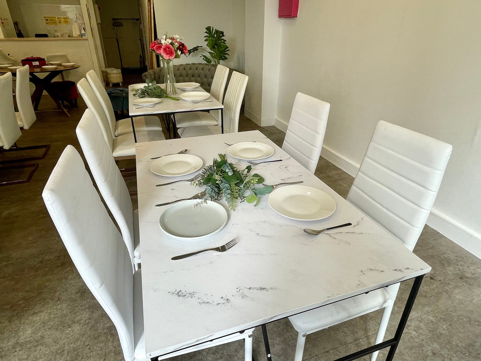 ＜メトロミニッツ金山＞30名✨金山駅徒歩5分🚶‍♀️光回線/55型TV/無料キッチン　パーティー・セミナー・イベント人気👑の写真17