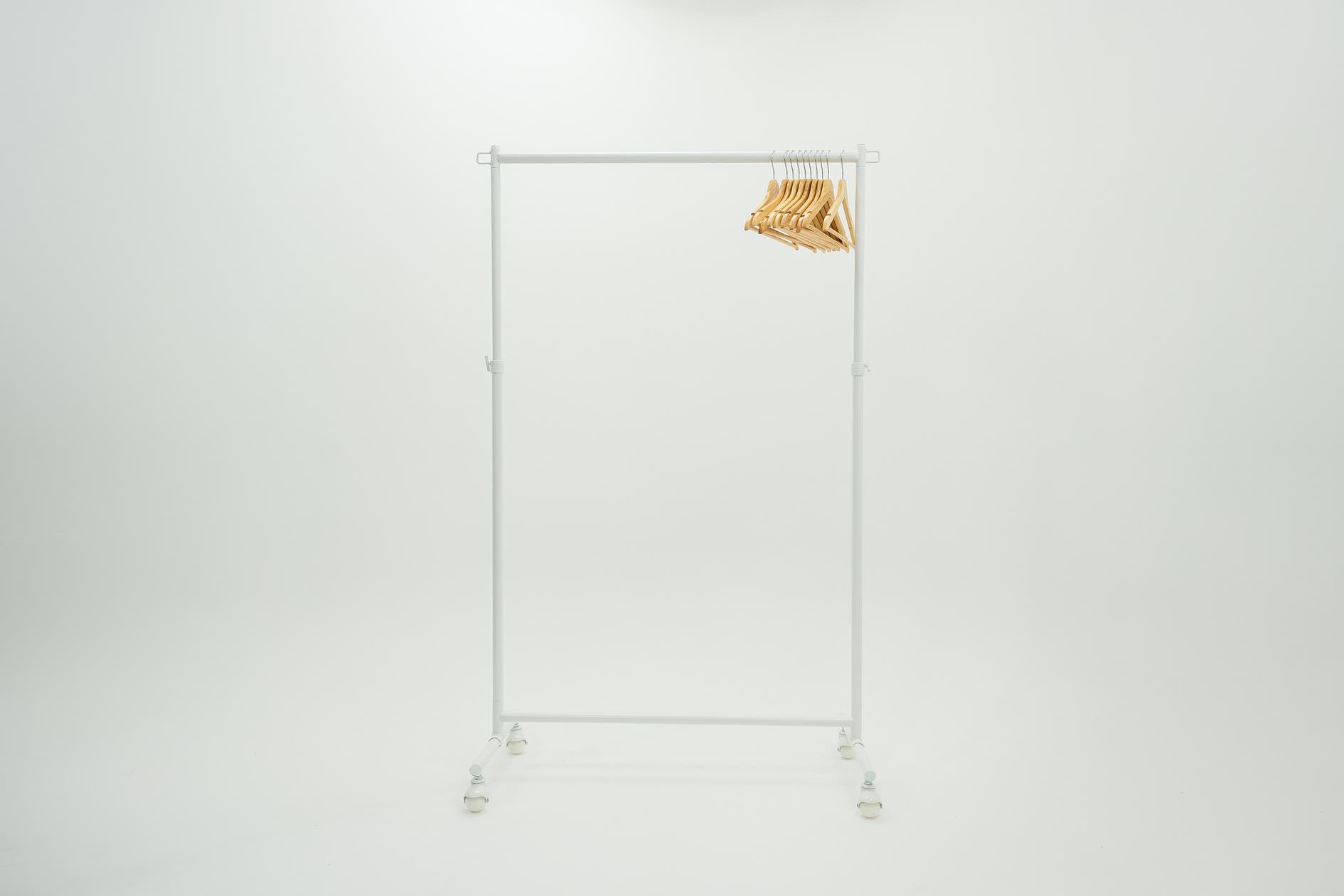 【渋谷駅3分】白ホリスタジオ｜撮影機材無料貸出｜プロカメラマン監修｜ポートレート｜ブツ撮りの写真17