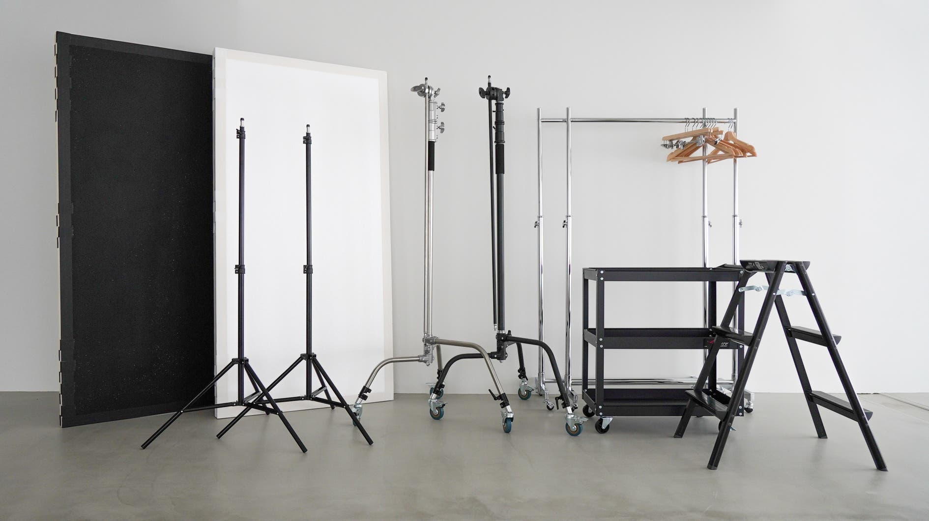 【ブルーサイドstudio】自然光×白壁×モルタル床 | ファッション・モノ系に最適 | 品川エリアの写真21