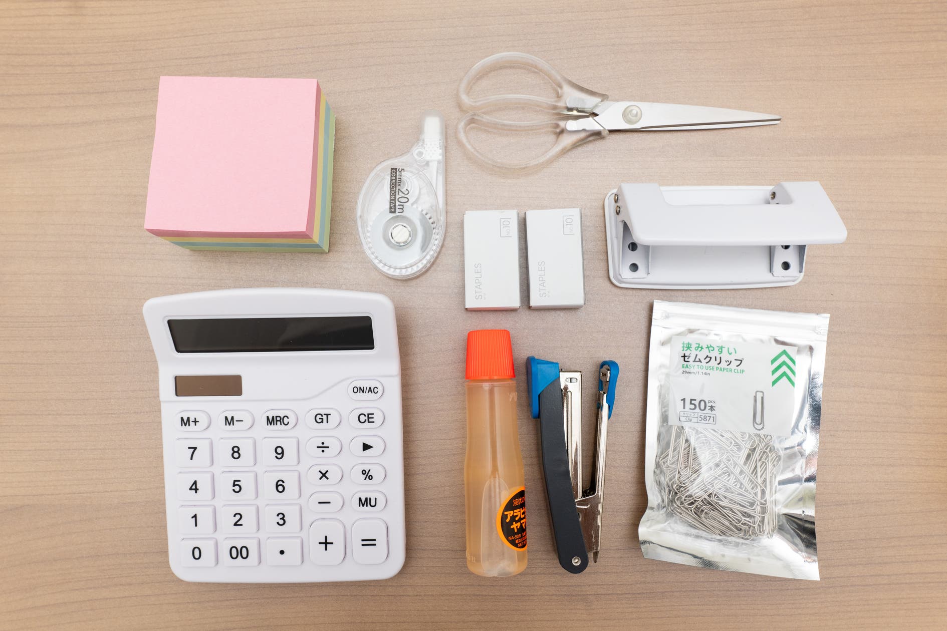 【高田馬場駅2分】12席、光回線高速WiFi、ホワイトボード完備☆1日1回スタッフ完全清掃の会議室の写真11