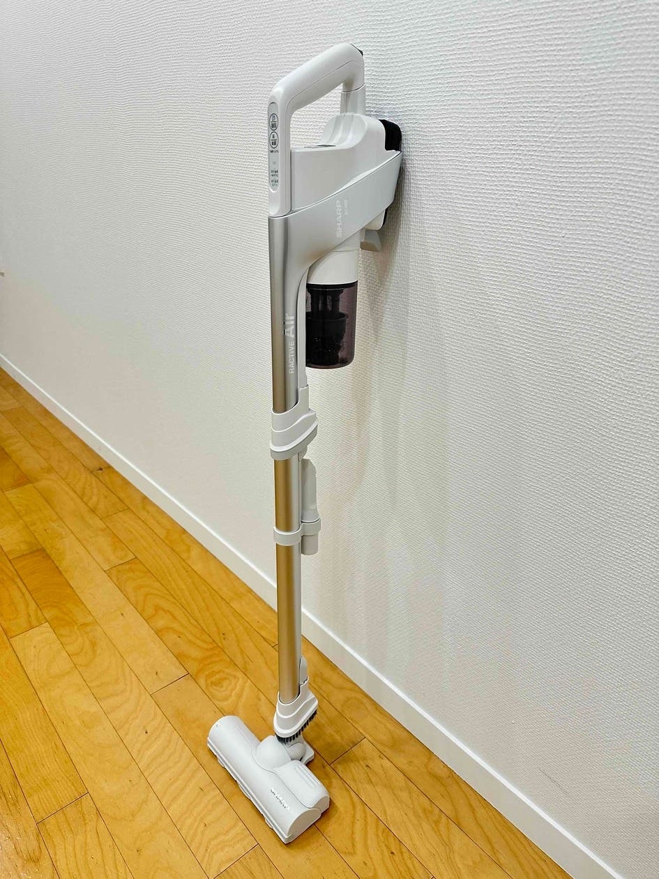 表参道ヒルズ内31㎡【試着室・天吊ハンガーパイプ有】展示会/ポップアップ/イベント対応。白基調&窓2面の並木道に面する開放的空間の写真21