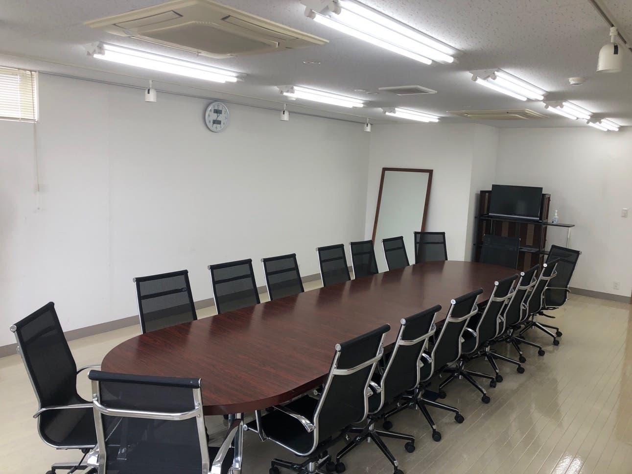 駐車場あり会議室（フリースペース）の写真2