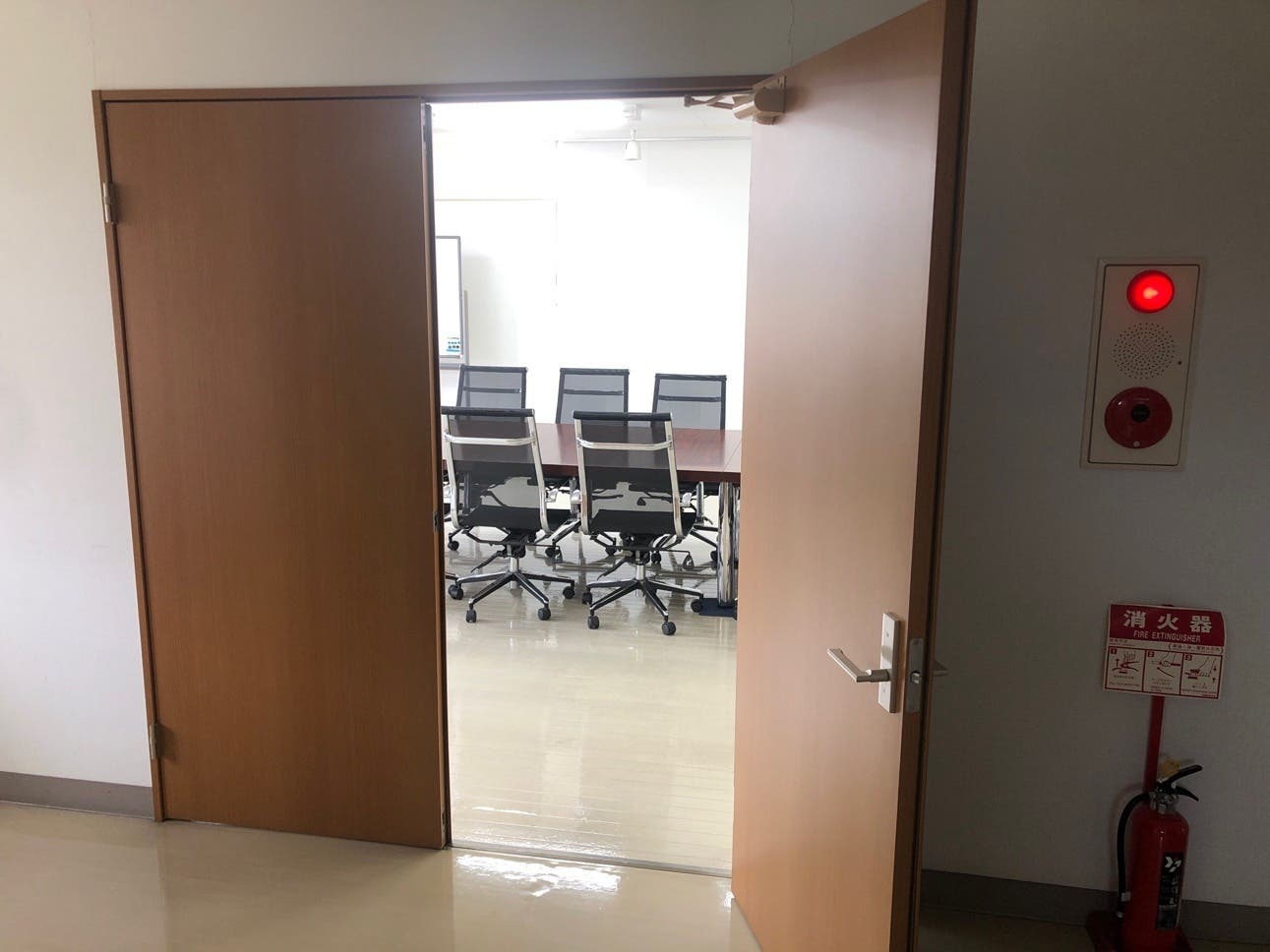 駐車場あり会議室（フリースペース）の写真3