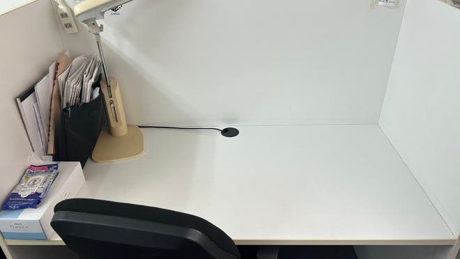 【本八幡駅 徒歩2分】24時間利用できるレンタル自習室 / Wifi利用可・集中して勉強や作業を進めたい場合などに!の写真2