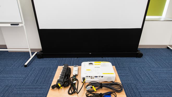 【名古屋の伏見駅徒歩1分】定員72名-モニター含む備品・高速Wi-Fi無料!707会議室の写真8