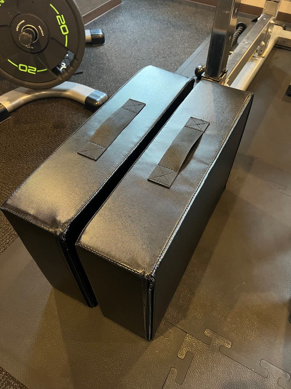 【値下げしました！】【池袋駅1分】おしゃれな内装で器具も充実A室！ウォーターサーバーありのレンタルジム【ルームA】の写真12