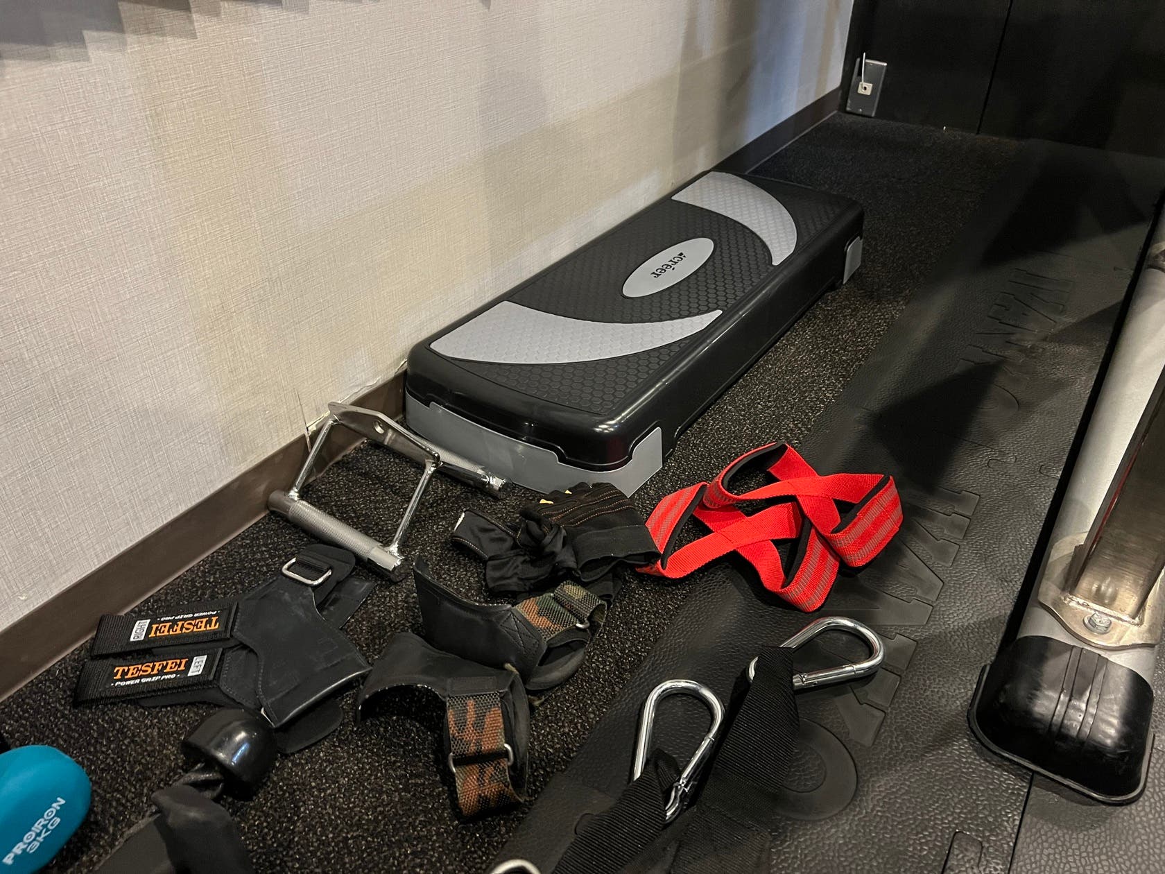 【値下げしました！】【池袋駅1分】おしゃれな内装で器具も充実B室！ウォーターサーバーありのレンタルジム【ルームB】の写真10