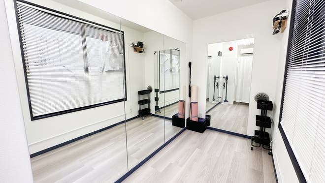 【池袋駅1分】☆おひとり様専用☆ダンス練習などにおすすめ/1日1回スタッフ完全清掃のスタジオの写真1