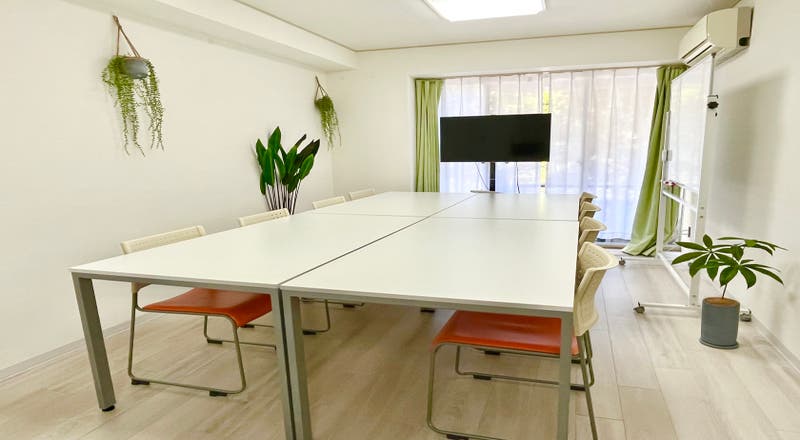 【biz西新宿】西新宿エリアの綺麗な貸会議室/貸事務所✨備品全て無料🆓/高速wifi/静かな環境/長期利用歓迎