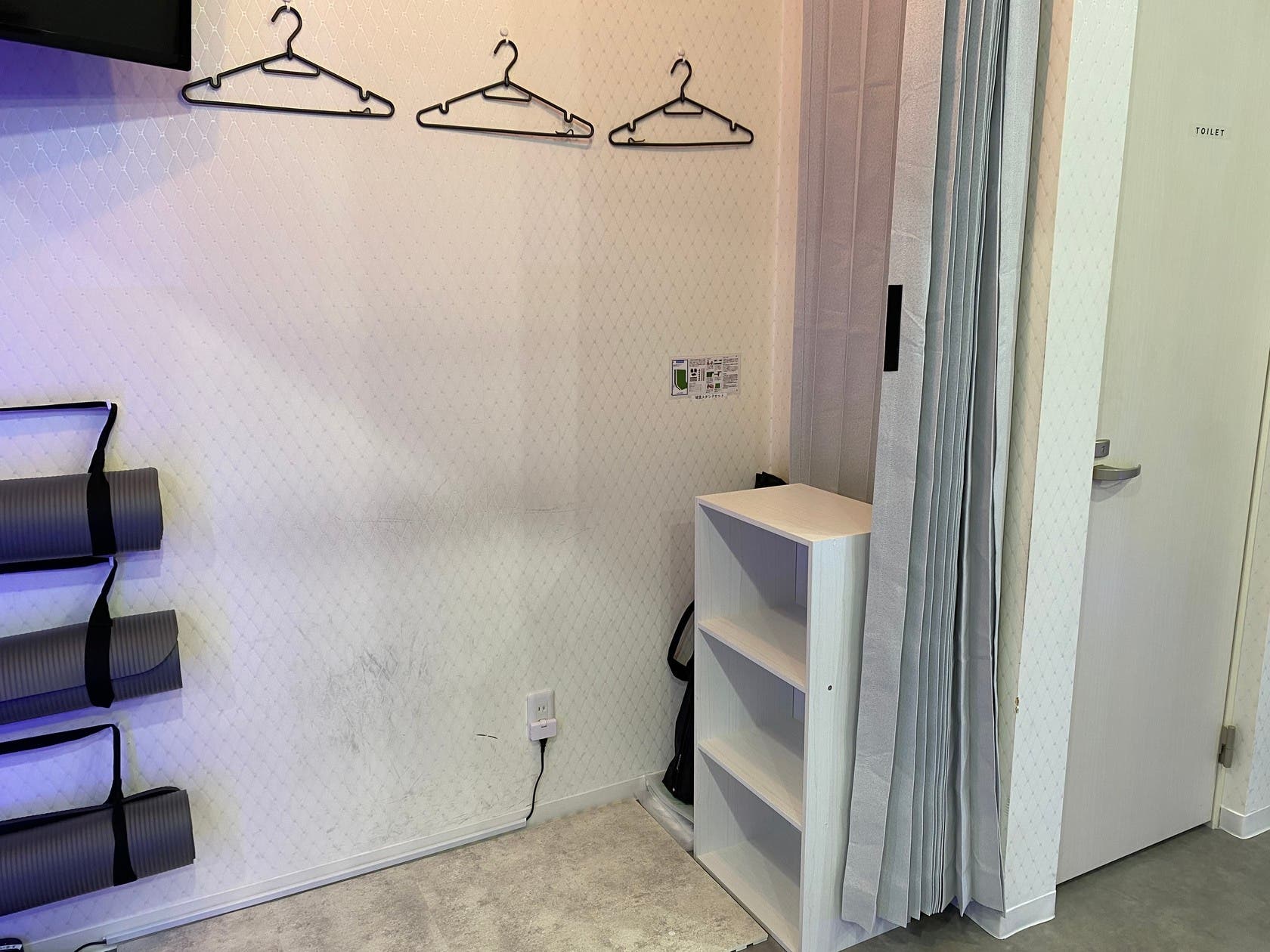 【新越谷1分】ダンスレッスン・振付確認モニター・BOSEスピーカー・LEDライト・無料備品多数用意の写真6