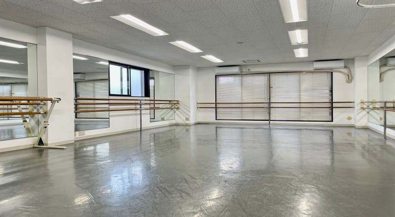 JR甲南⼭⼿駅 徒歩1分、広さ66m2 綺麗で快適な環境！