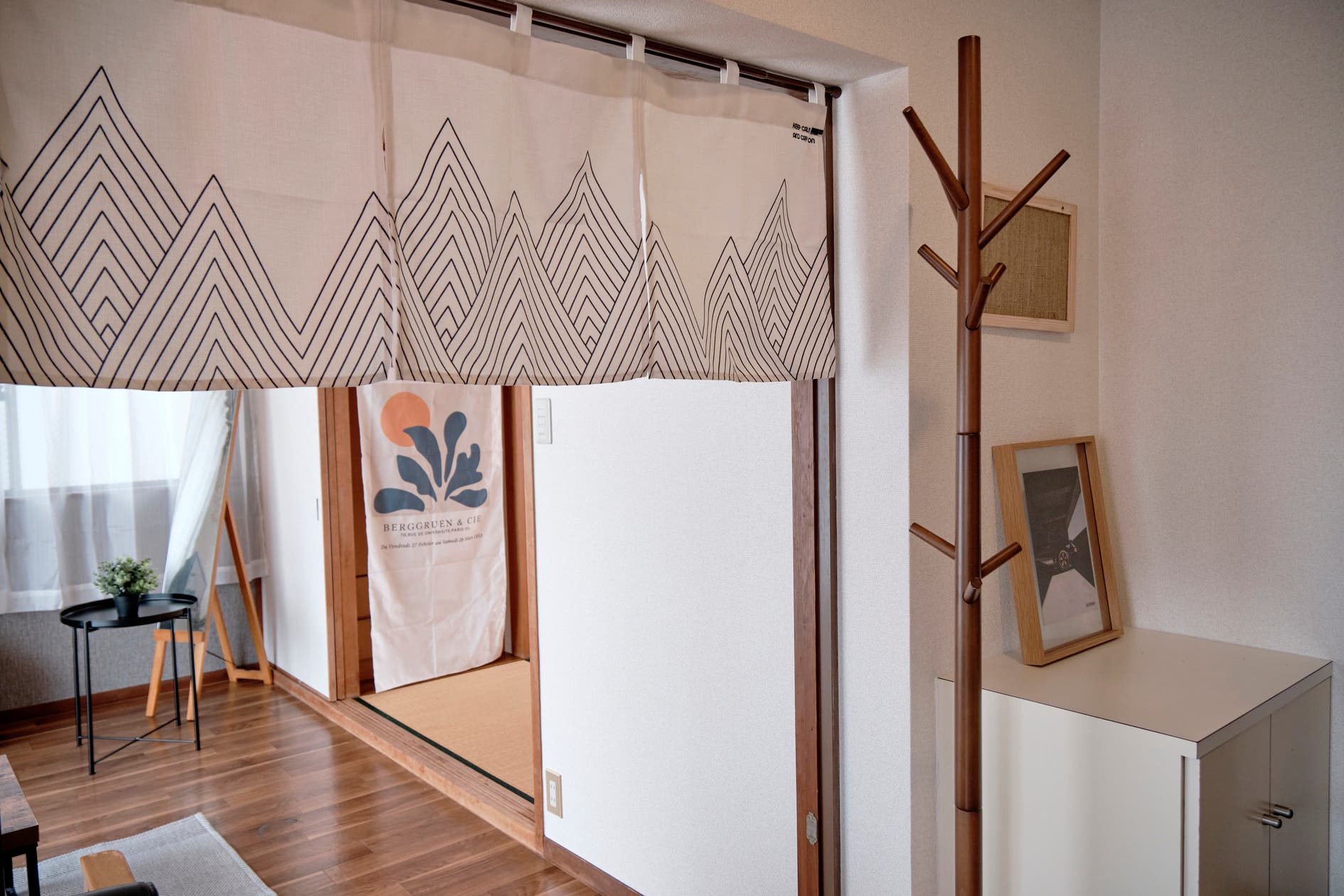 24H⭐️自然光満喫キッチン付きハウススタジオ｜和室あり｜撮影・取材・料理｜コスプレ｜デート｜推し会｜女子会｜ママ会｜お誕生日の写真6