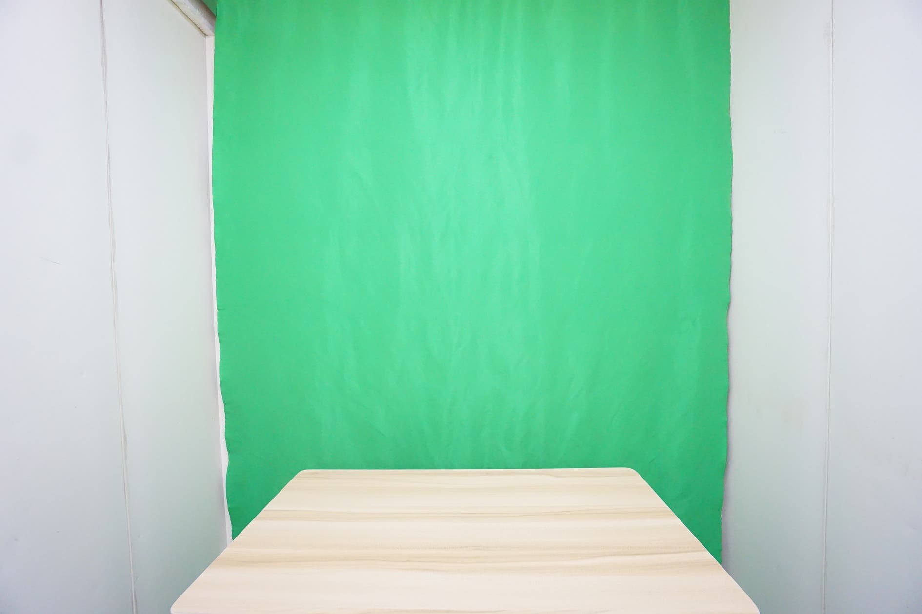 ＜The KARIROOM B＞3名収容撮影スペース📸背景布🟩リングライト💡防音🔈撮影/動画撮影/YouTubeの写真5