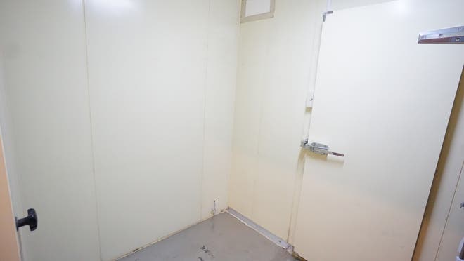 <The KARIROOM B>3名収容撮影スペース📸背景布🟩リングライト💡防音🔈撮影/動画撮影/YouTubeの写真11