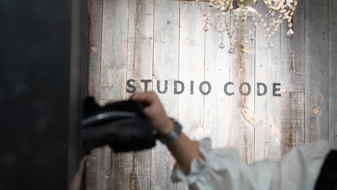 韓国から取寄せの照明でダンス練習や撮影・Live配信などに最適なスタジオの写真4