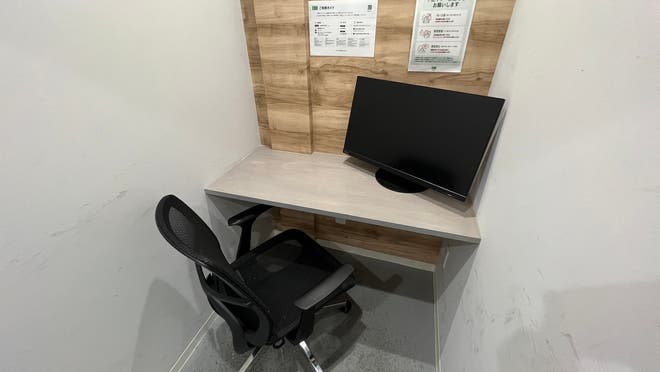 【1時間880円!】白金高輪駅から徒歩5分|モニター・フリードリンク付き完全個室型1名個室【R-5】の写真2