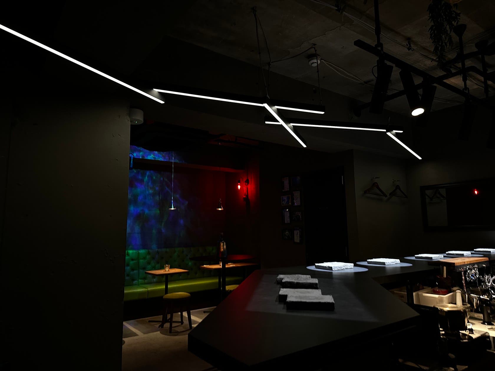 【高田馬場駅徒歩3分】20代・３０代の結婚式二次会に最適な隠れ家バーの写真4