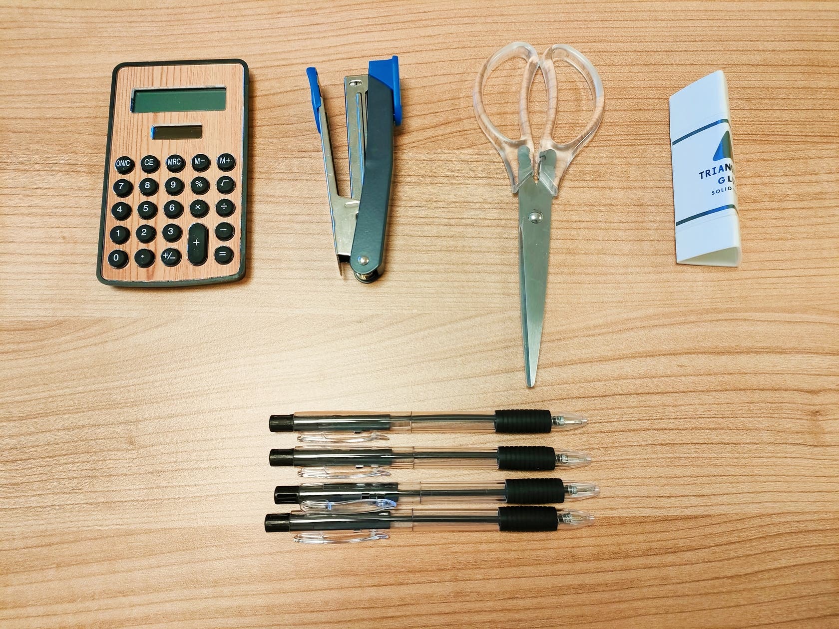 〈トーカン博多2〉【博多駅5分/最大16名】設備無料/高速光Wi-Fi/モニター/ホワイトボード/リングライトの写真15