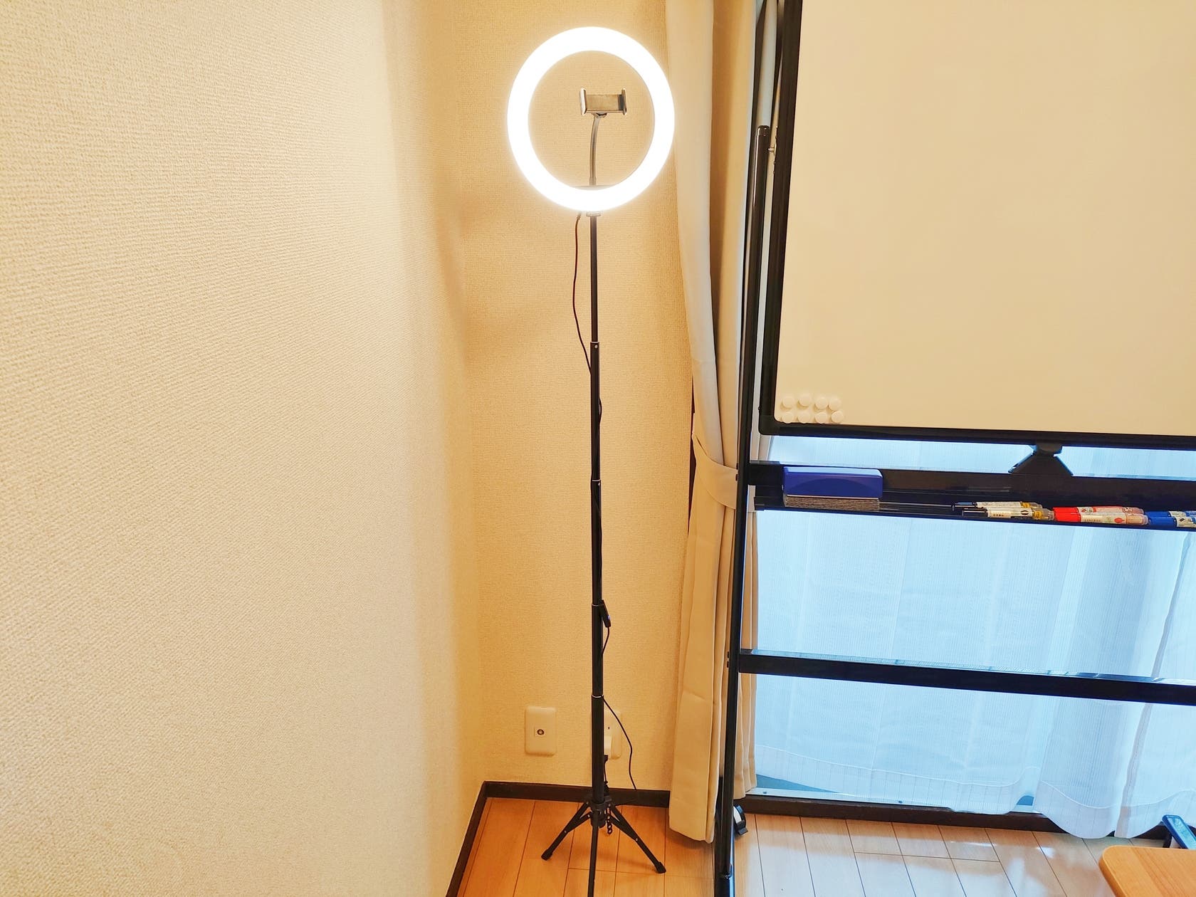 〈トーカン博多2〉【博多駅5分/最大16名】設備無料/高速光Wi-Fi/モニター/ホワイトボード/リングライトの写真16