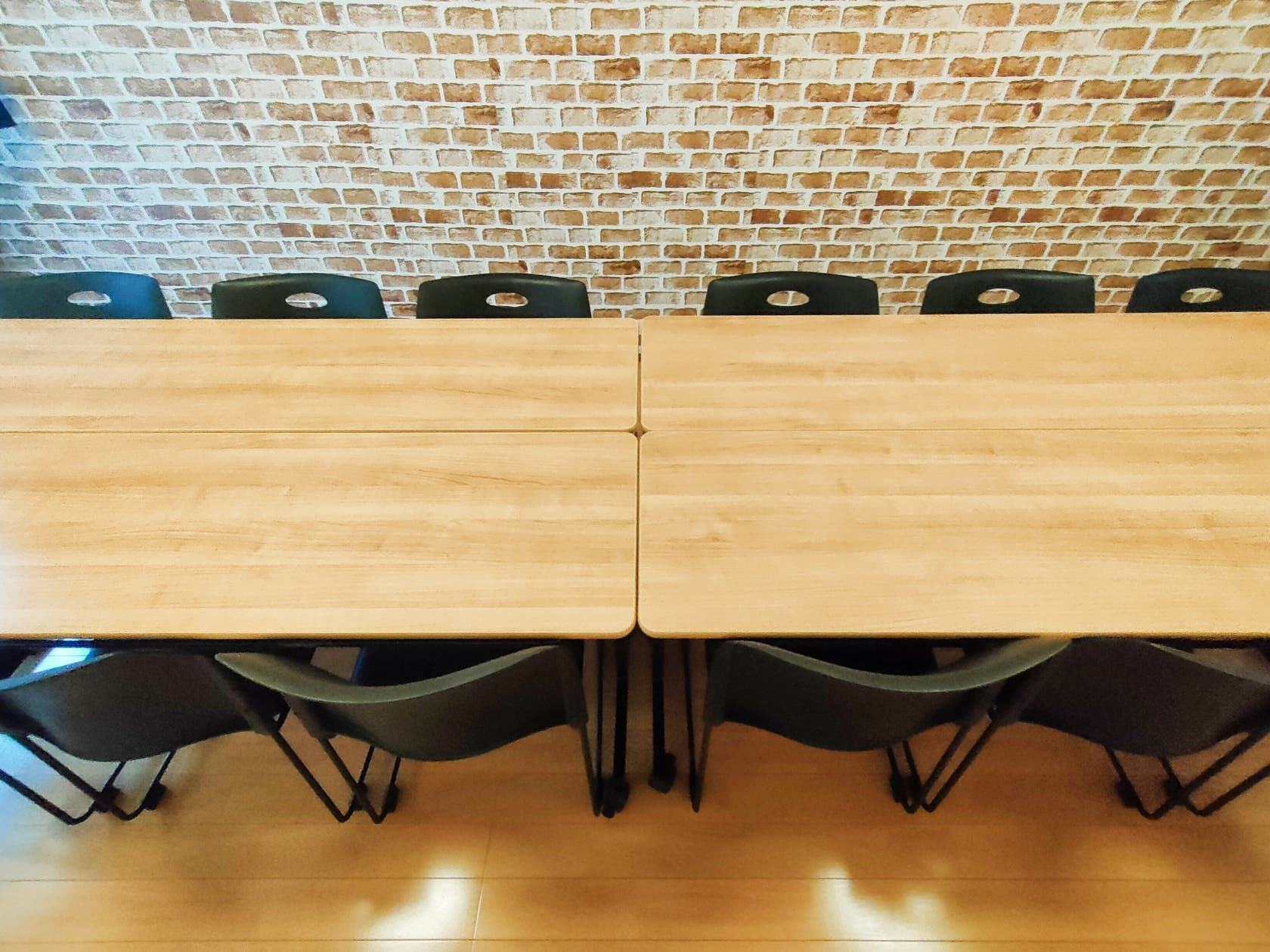 〈トーカン博多2〉【博多駅5分/最大16名】設備無料/高速光Wi-Fi/モニター/ホワイトボード/リングライトの写真4