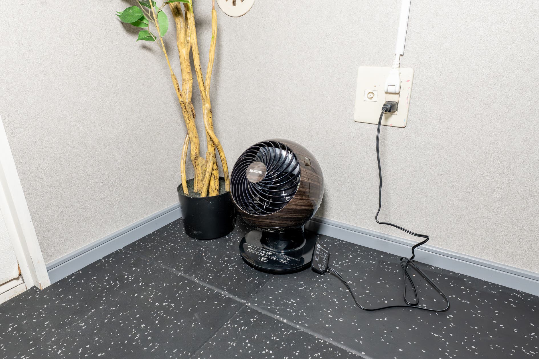 OPEN記念で池袋西口最安価格【池袋駅5分】1日1回スタッフ完全清掃のハイクオリティレンタルジムの写真22