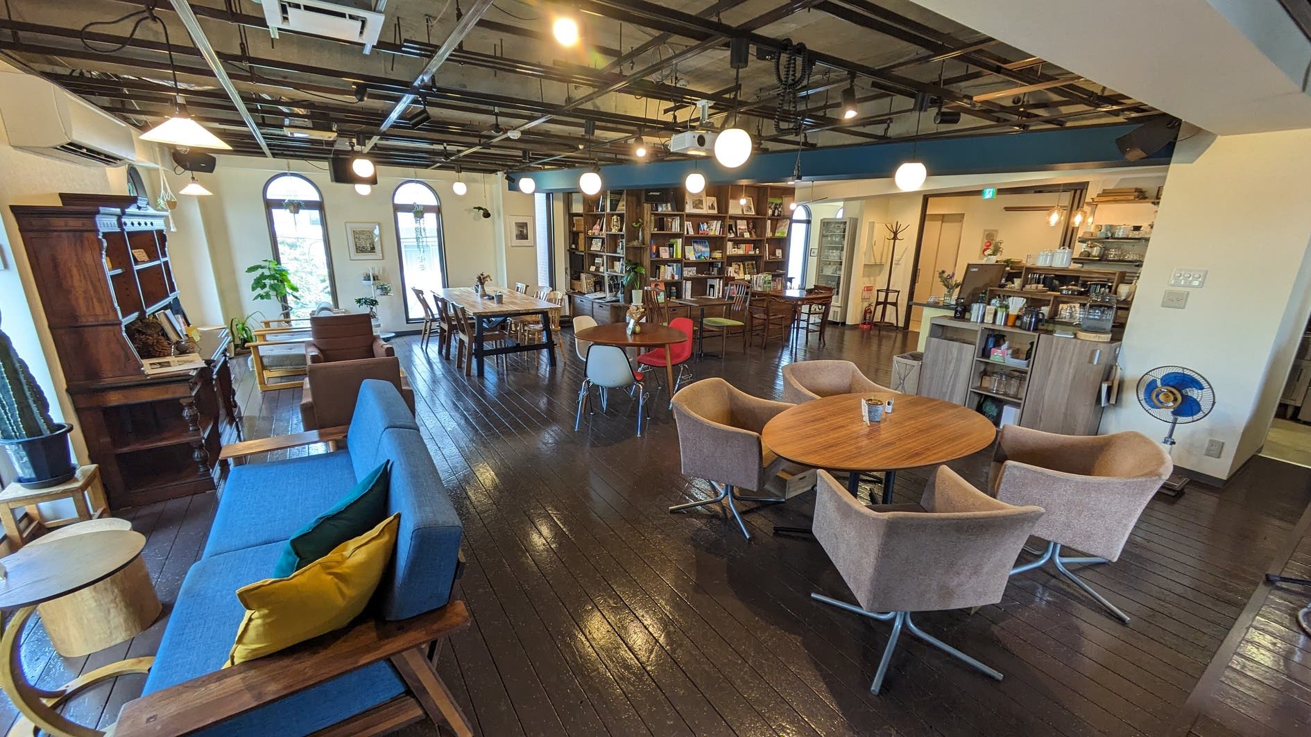 小手指駅から徒歩３分　音楽学校をリノベしたカフェ空間（ステージ・ピアノあり）の写真18