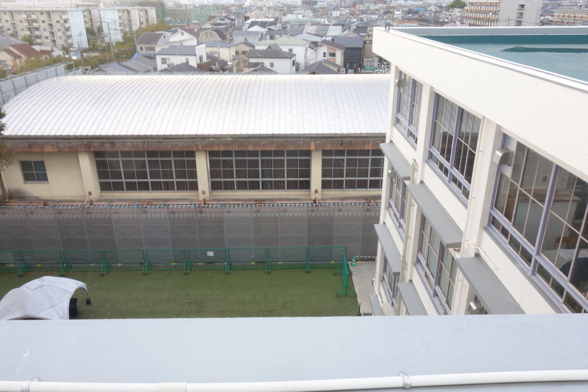 ＜廃校の屋上＞　小学校の屋上で撮影ができるねん！の写真8