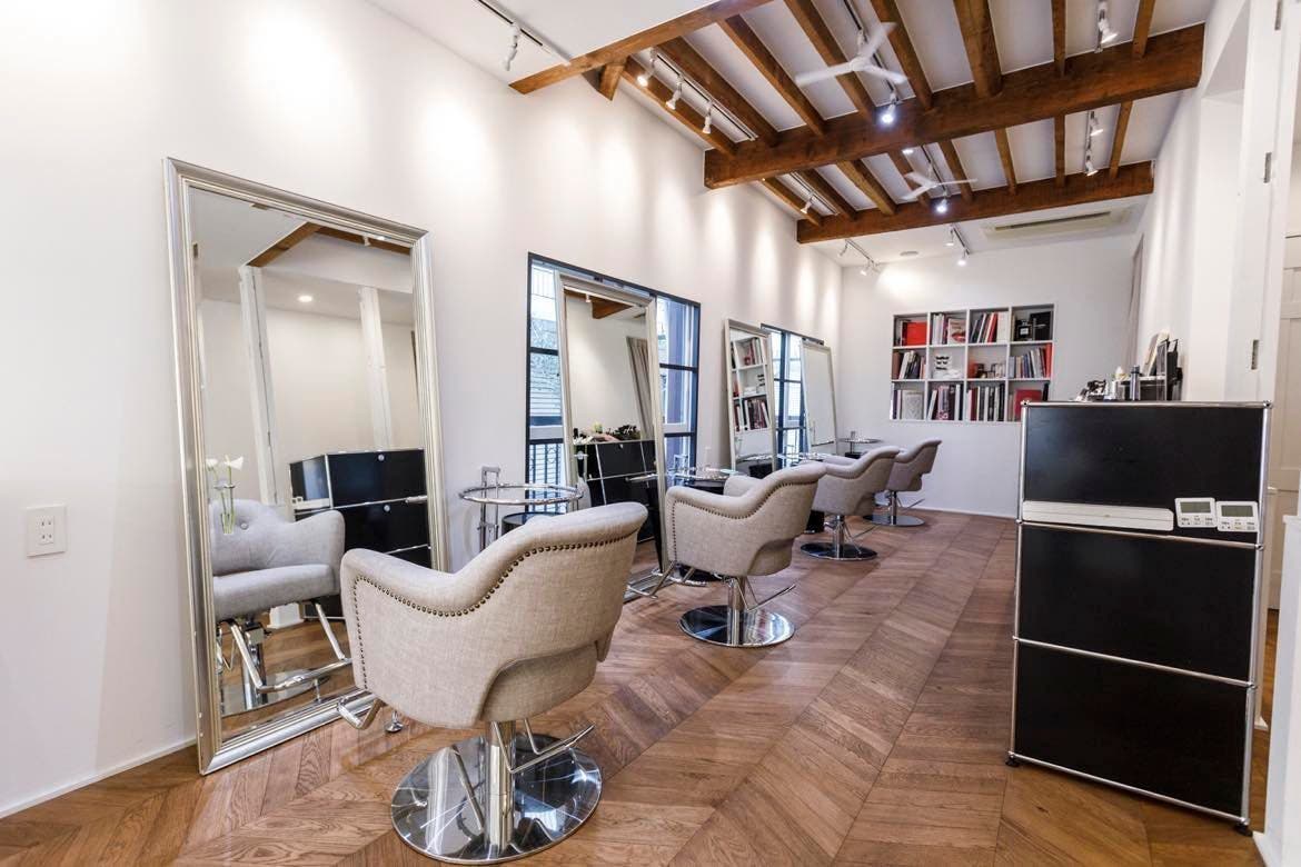 (キャンペーン中！)【表参道駅徒歩7分】白を基調とした上質空間！多彩な設備と個室/商品撮影、高品質な映像制作や美容室シーンにの写真1