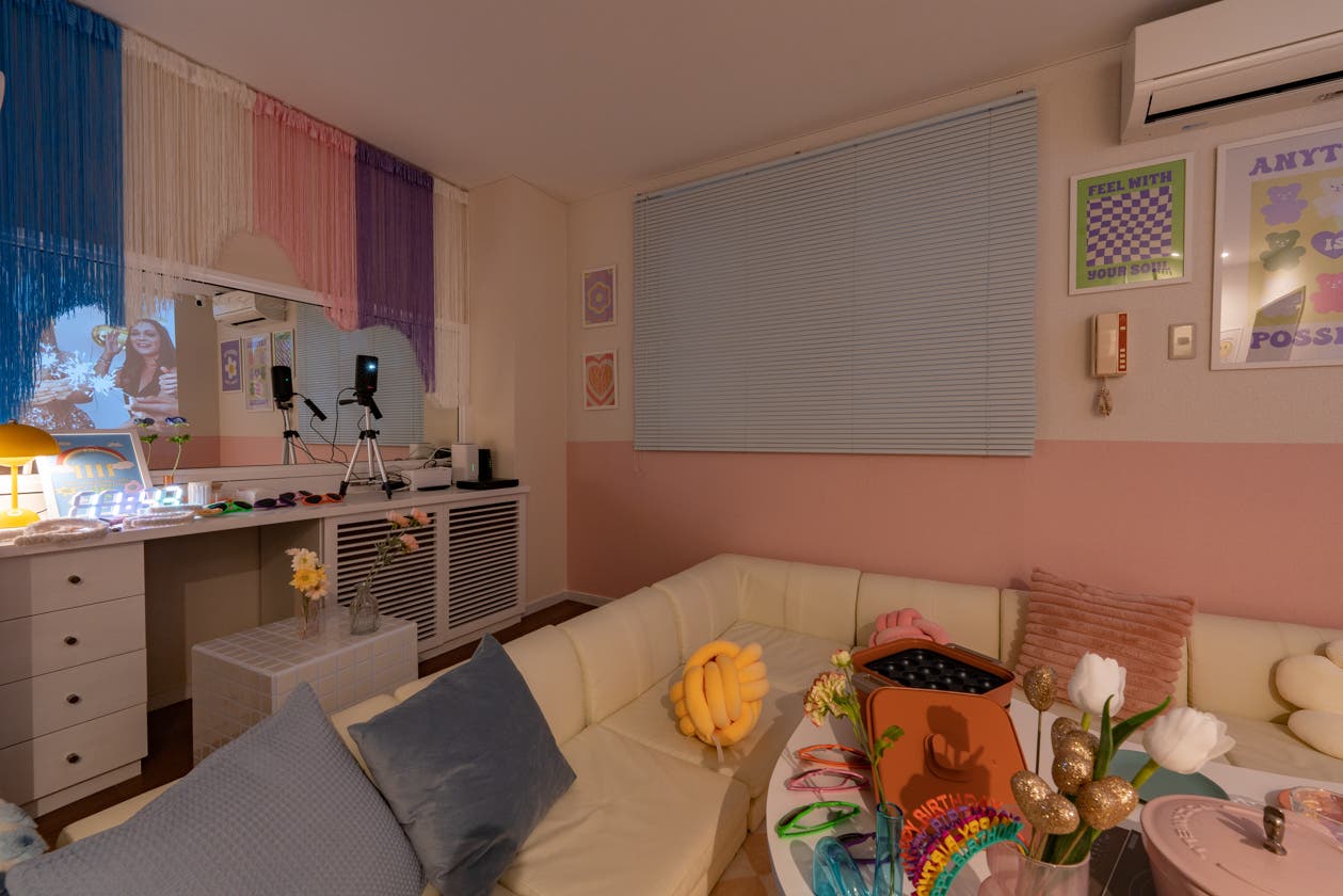 撮影💕【CS】SSB誕生日会/推し活💖最大15名パーティー女子会推し活✨DVD.映画鑑賞Netflix見放題✨の写真7