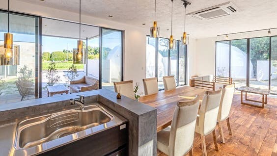 【デラックスリゾートヴィラ】一軒家スタイルの貸切スペース:貸切パーティー・ドラマ撮影・ロケ・PV・動画・写真撮影に最適!の写真1