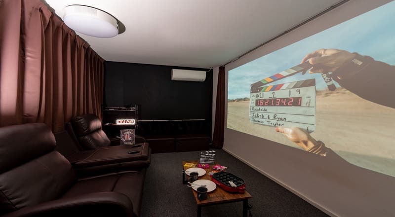 ≪🍿シアタールーム天満🎬≫駅近20秒✨〈梅田すぐ〉プライベート映画館🎬個室シアター