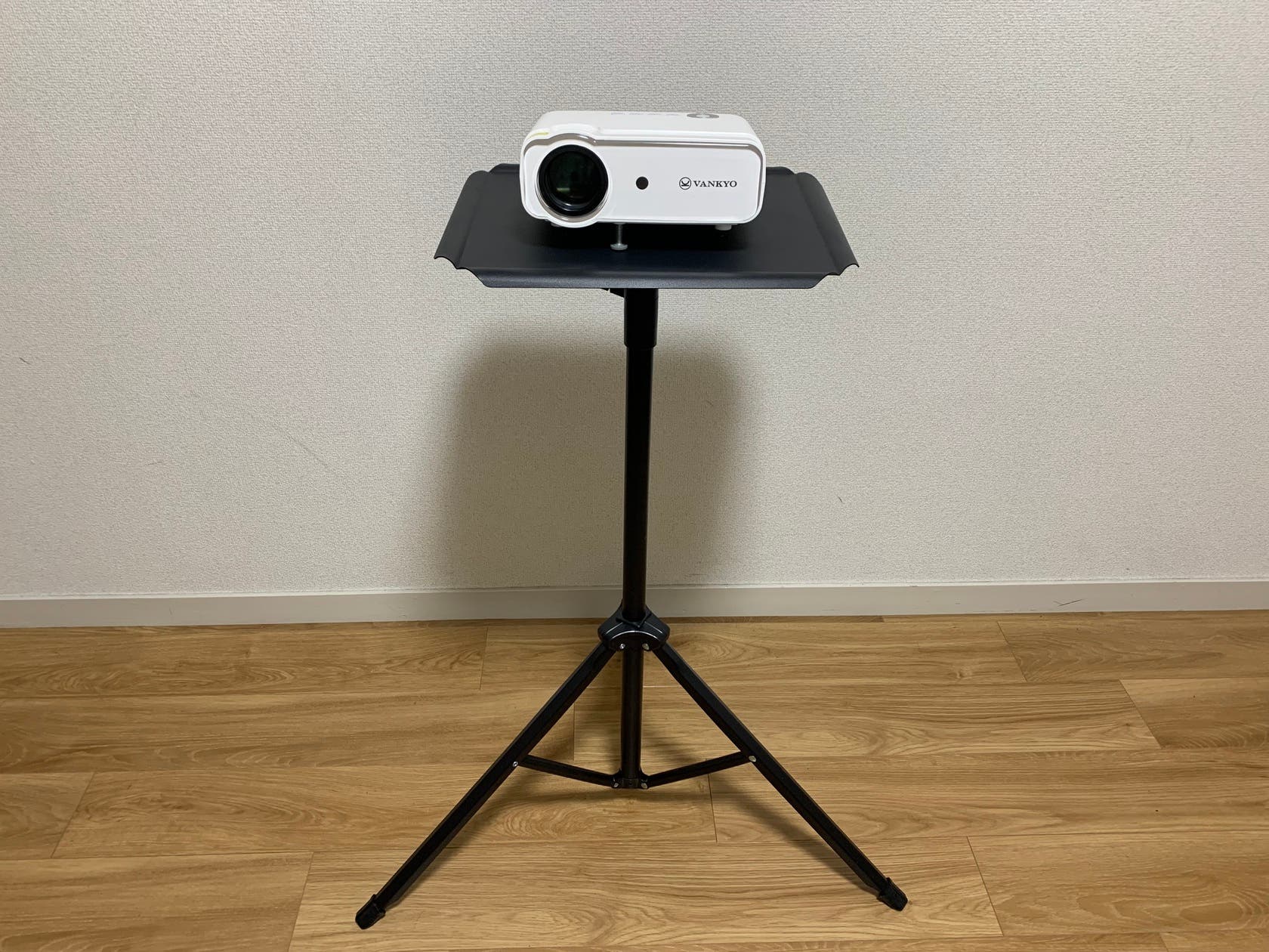 天神駅4分｜充実備品＆使いやすさ◎の貸し会議室｜光Wi-Fi/ホワイトボード/姿見/プロジェクター/モニター|会議|作業etc.の写真8