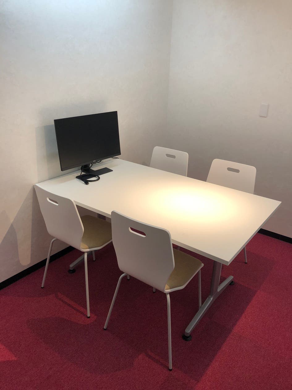 【402】渋谷駅・完全個室・4名部屋・モニター無料👀飲食持ち込み可🍱最短2時間～✨の写真1