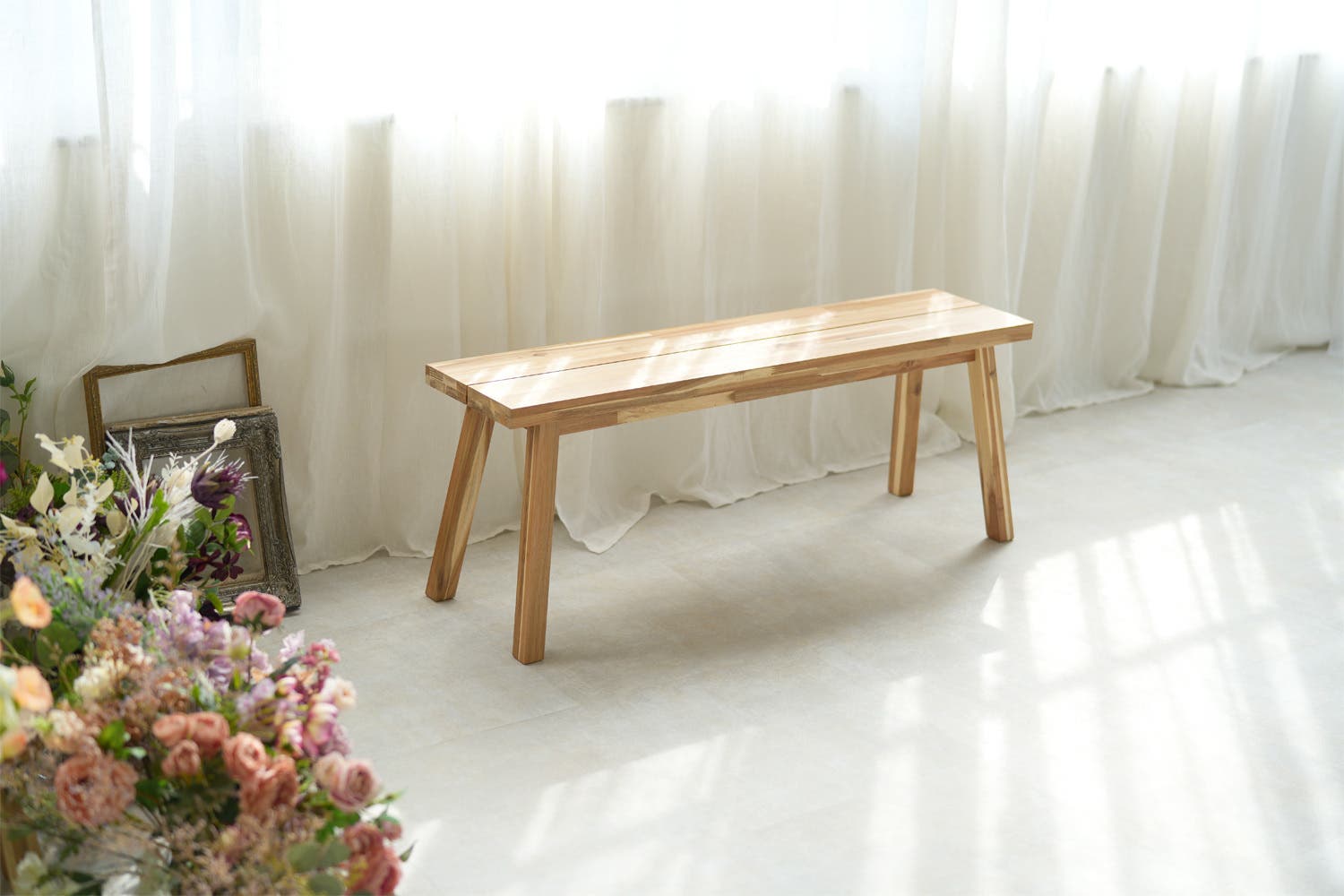 【神戸駅】徒歩5分 / 自然光が差し込む解放感のあるフォトスタジオ / 店内お花使い放題 / 78㎡ワンフロアの写真12