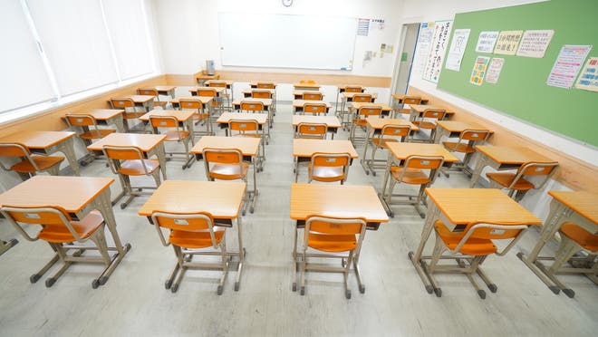 <英進館天神本館3号館レンタルスペース703>35名収容教室💺セミナー/ワークショップ/会議の写真5