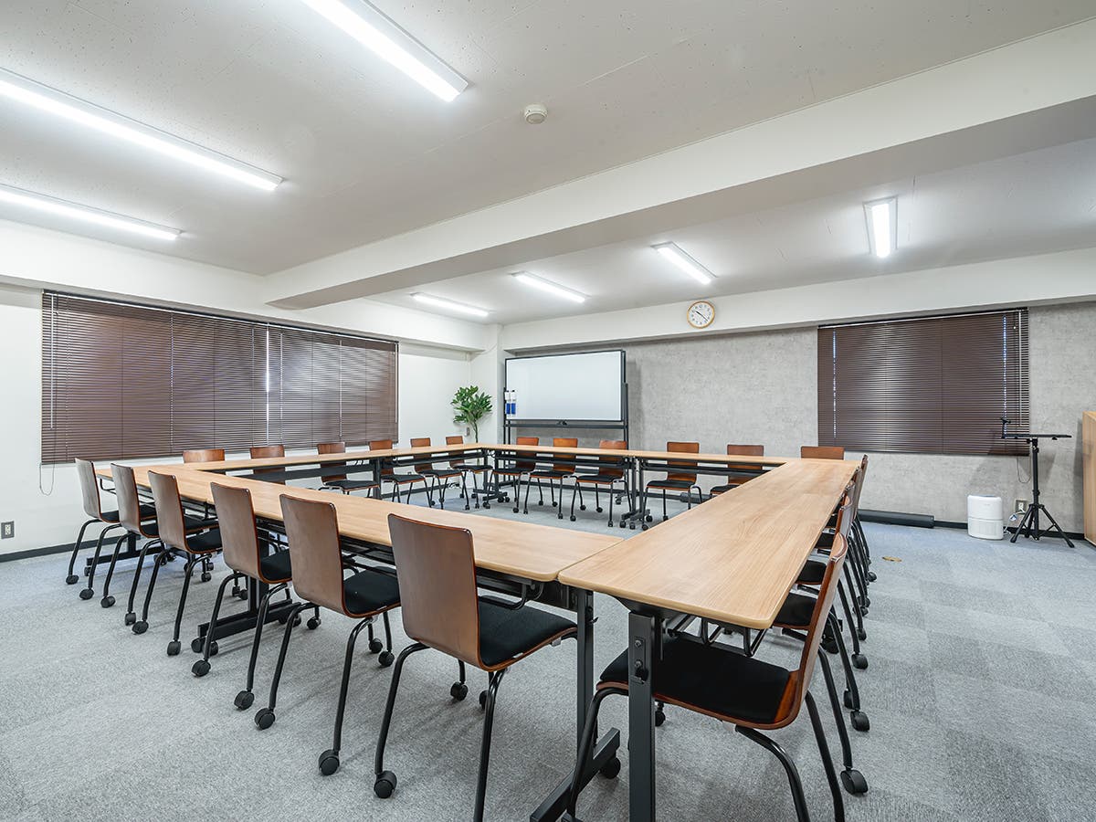  【ROOMs第2会議室】八丁堀駅 徒歩3分 最大44名/光回線/会議/セミナー/ボドゲ/面接/研修/施術/撮影【安い・綺麗】の写真5