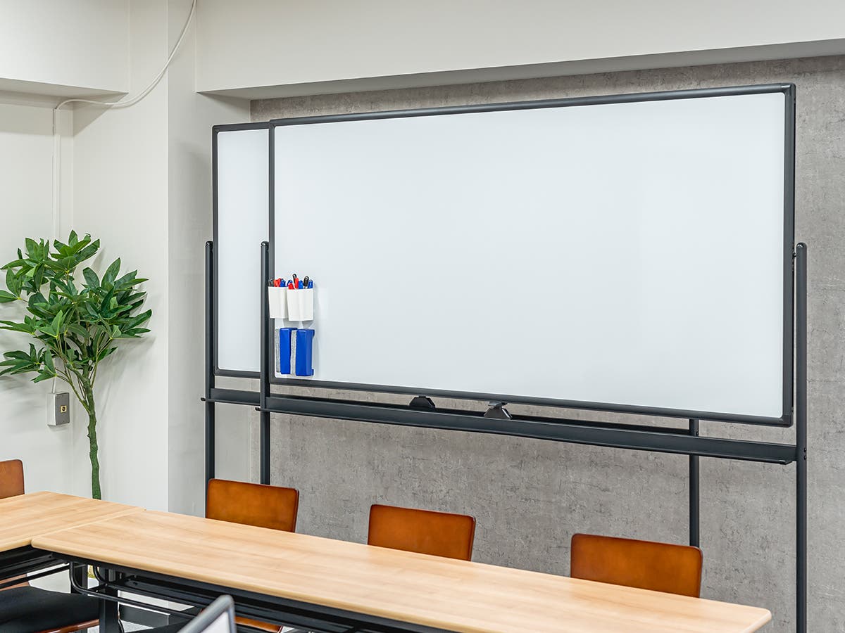  【ROOMs第2会議室】八丁堀駅 徒歩3分 最大44名/光回線/会議/セミナー/ボドゲ/面接/研修/施術/撮影【安い・綺麗】の写真9