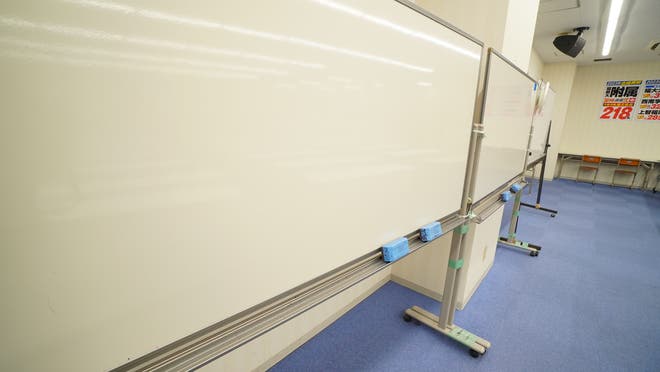 <英進館天神本館3号館レンタルスペース8階会議室>108名収容面談室💺セミナー/講演会/説明会/会議の写真8