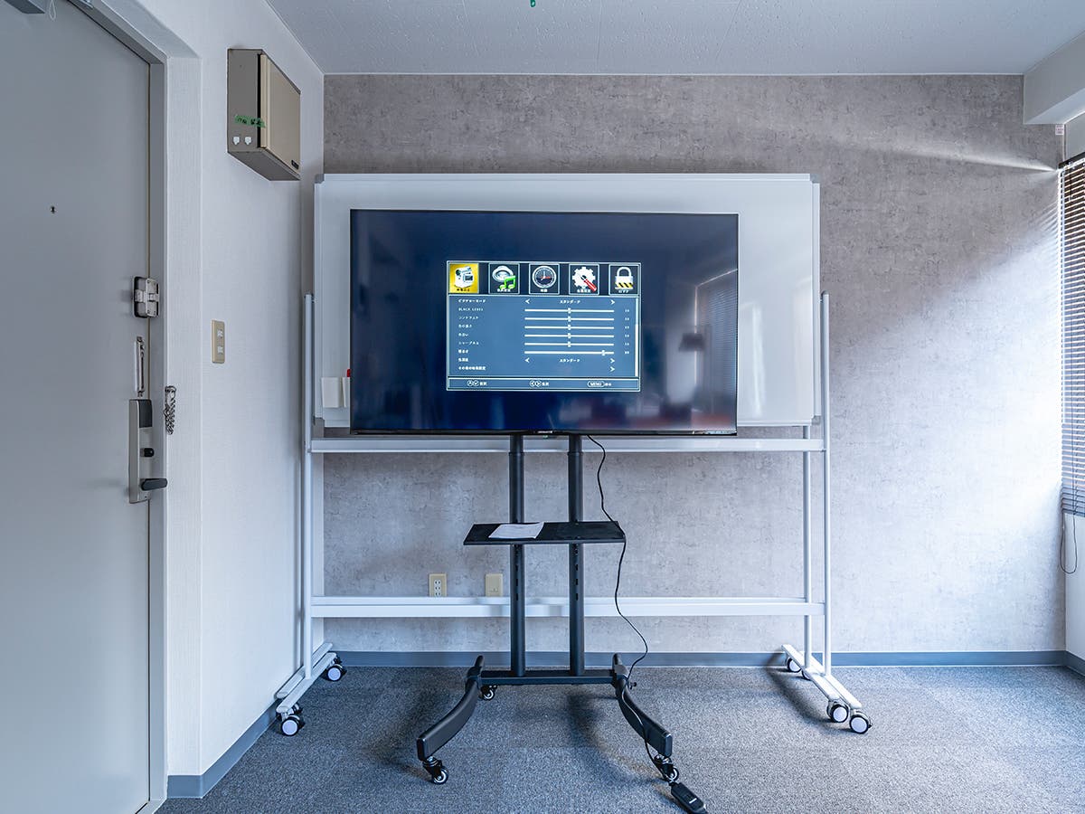  【ROOMs第1会議室】神田駅 東口1分 最大18名/光回線/施術ベット3台/会議/ボドゲ/セミナー/研修/撮影【安い・綺麗】の写真12