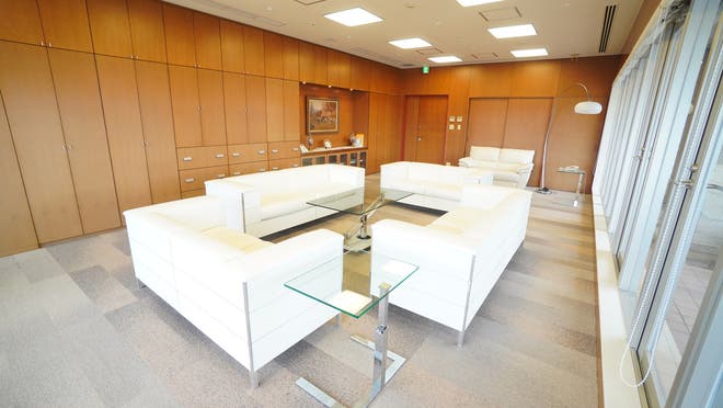 <英進館天神本館3号館レンタルスペース9階応接室>8名収容応接室💺会議/打ち合わせ/商談/面談/面接の写真3