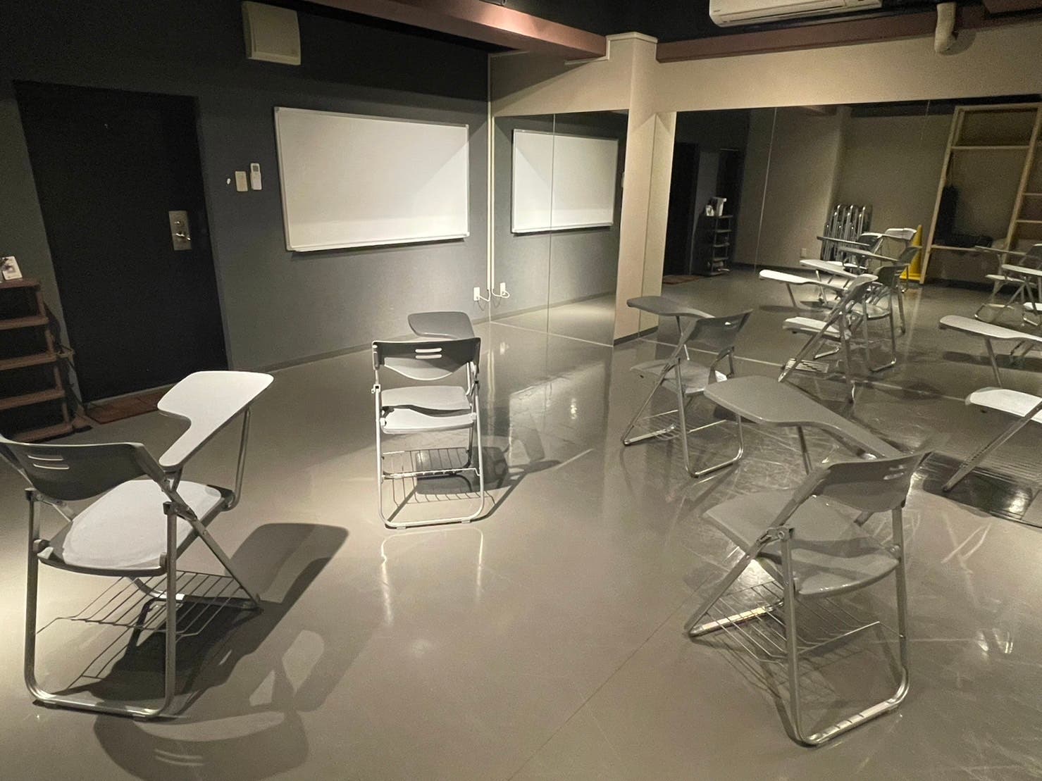 難波駅から徒歩５分★24時間利用OK！テレビモニター付き多目的ダンススタジオ★の写真7