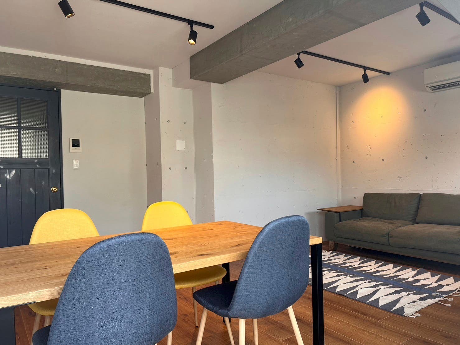 「屋上」無料貸出！撮影・誕生日会・映画鑑賞・会議・レッスン・ママ会などのご利用にぜひ！の写真8