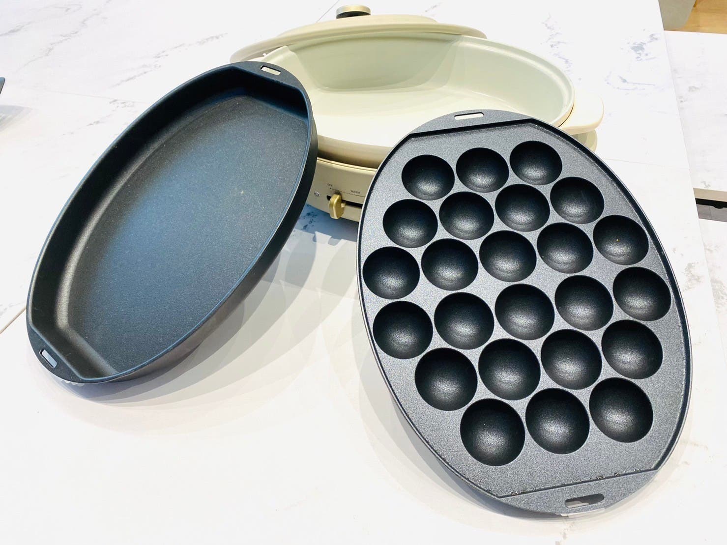 ②BRUNOお鍋ホットプレート（たこ焼き可）の画像1