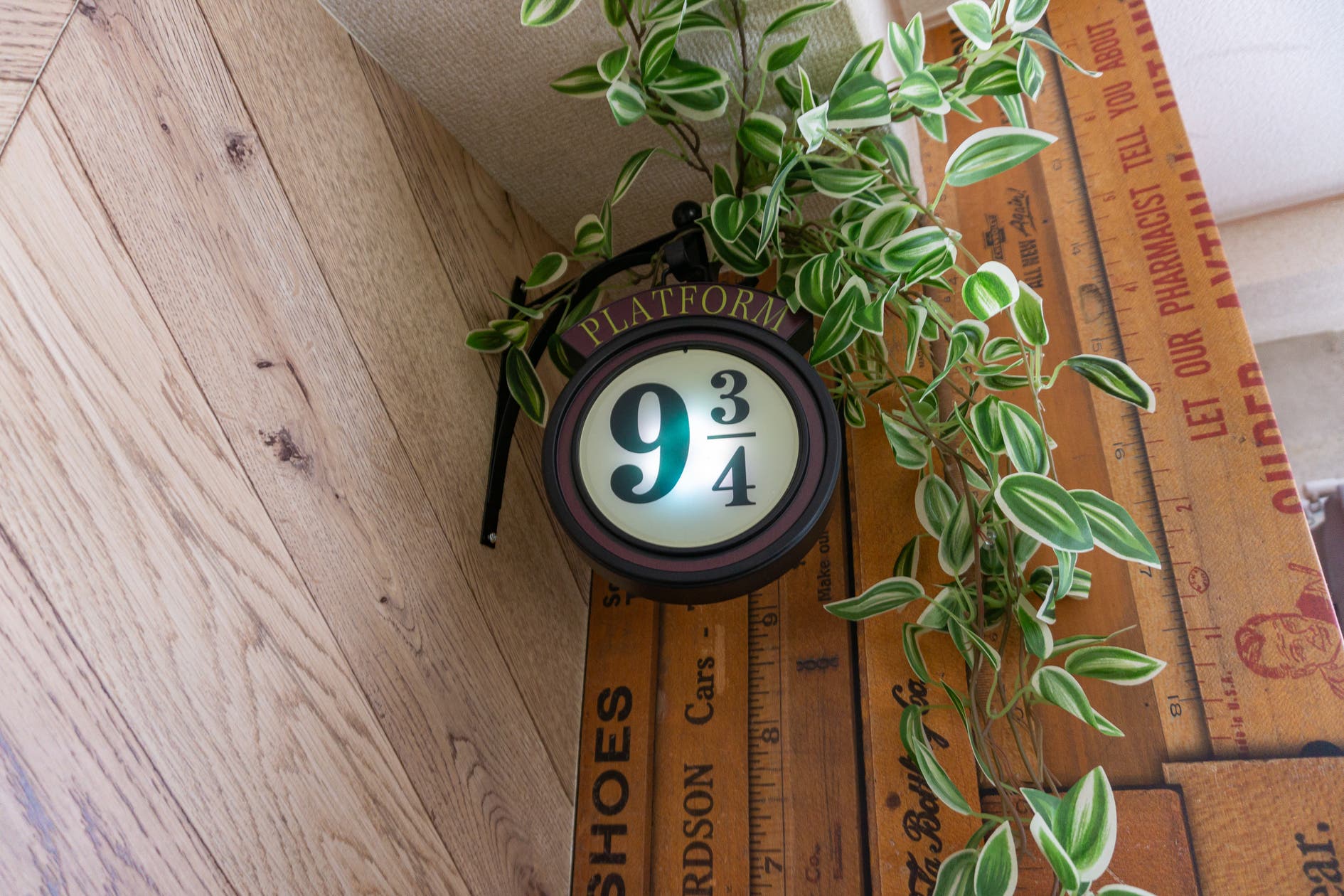 桜木町駅1分🚶高速光回線⚡最上階10階・角部屋の静かな個室｜緑豊かなカフェ風インテリア｜会議・自習・作業に最適な多目的スペースの写真16