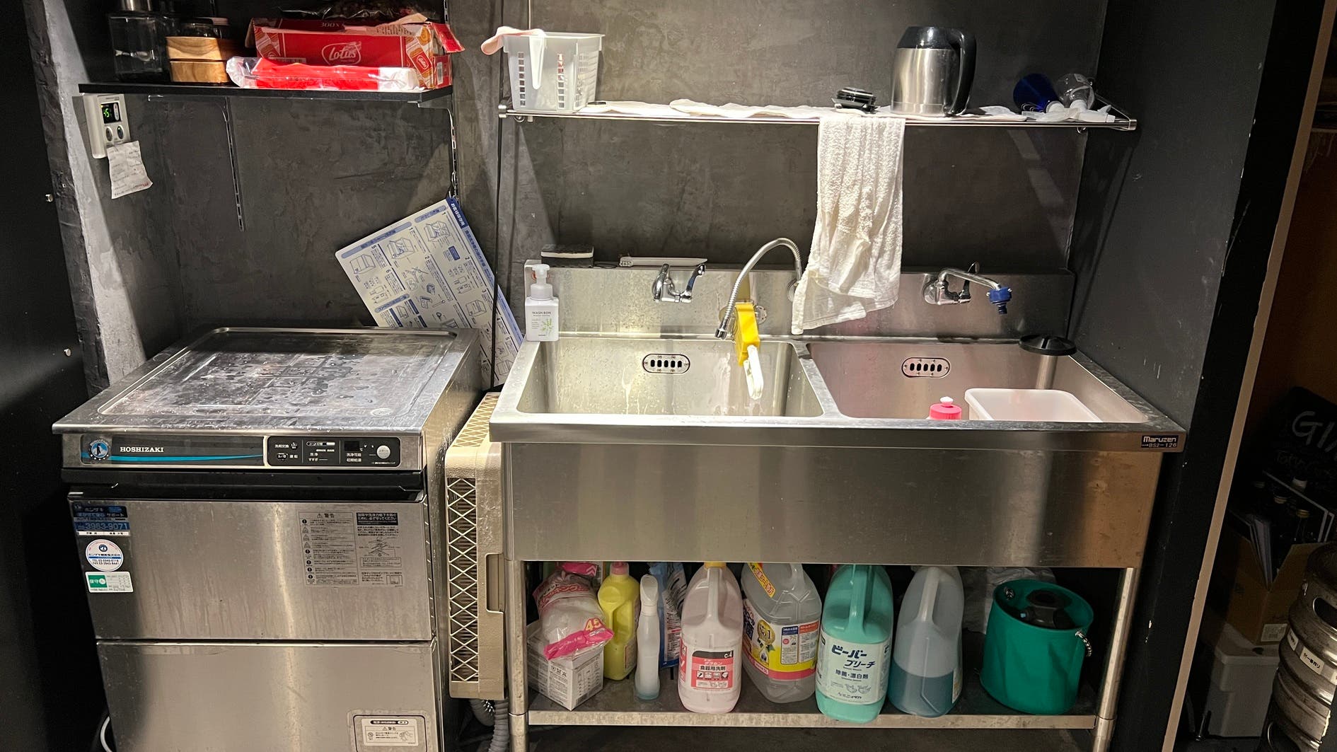 中板橋駅徒歩1分🚶‍♂️最大30名収納👬オシャレカフェ☕Wi-Fi📶カラオケ🎤イベントスペースの写真13